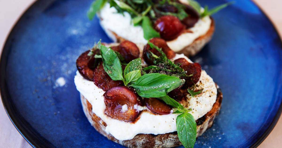 Naujametinis stalas: vieno kąsnio sumuštiniai ir gurmanams, ir vaikams ...